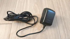 IVP0900-1000 INNOV Power Adapter